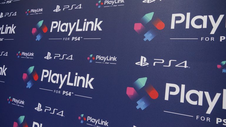PLAYLINK FOR PS4 - Preview - Insert Coin