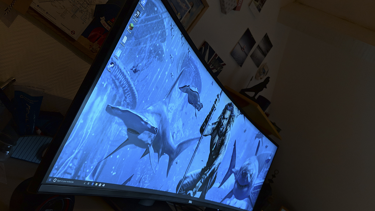 DELL ULTRASHARP 49 - Test Ultra-large! - Insert Coin